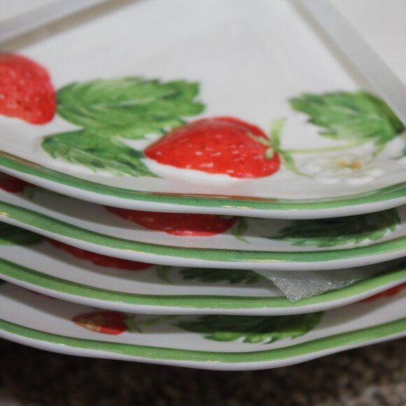 Primrose Vintage | Dining | Primrose Vintage Strawberry Melamine 65 ...